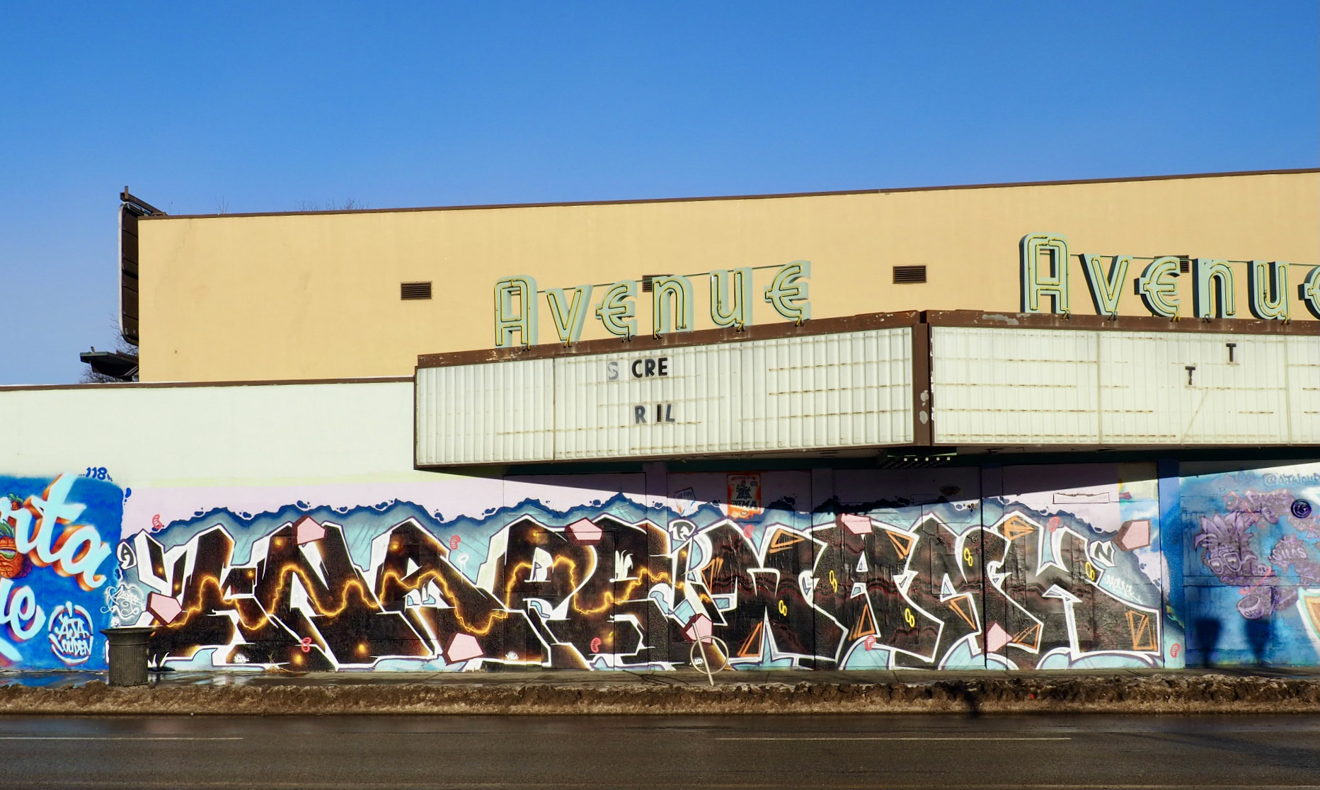 More Murals from Piney P. and Pals – Snowbird of Paradise